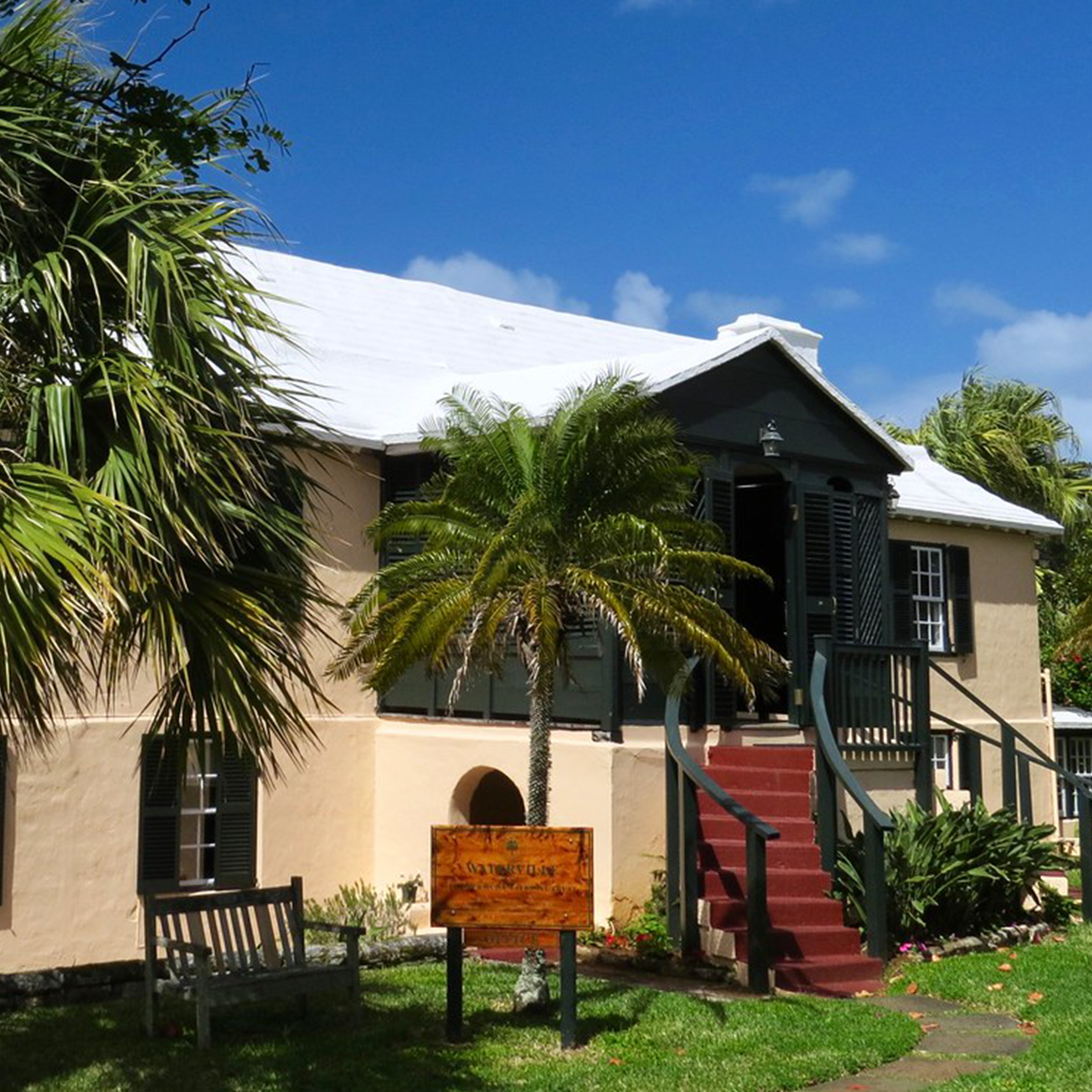 Nearby Attractions | Bermuda Underwater Exploration Institute